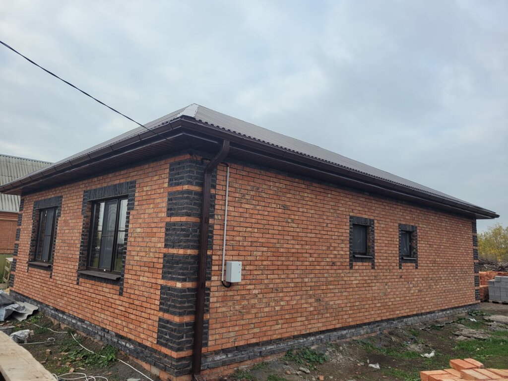 Tuğla firmaları Brick-making plant of Shevchenko, Krasnodarski krayı, foto