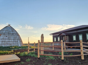 Мандар Уус (ulitsa Bratyev Malginykh No:2/4, selo Tomtor), müzeler ve sanat galerileri  Saha Cumhuriyeti'nden (Yakutistan'dan)