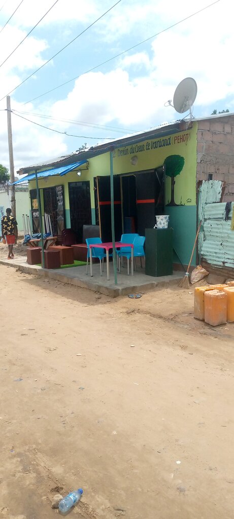 Kafe Le Destin Du Cœur Le Vantard Pehot, Brazzaville, foto