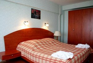 Atelica Gorizont Sudak (улица Шоссе Туристов No:8), otel  Sudak'tan