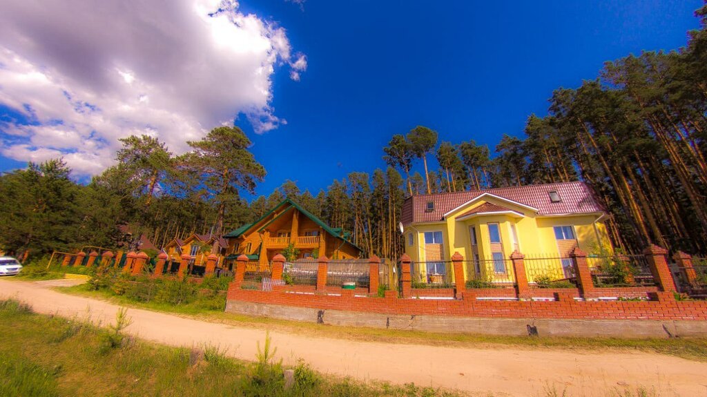 Resort oteller, tesisler Cottage in Timiryazevo, Tomskaya oblastı, foto