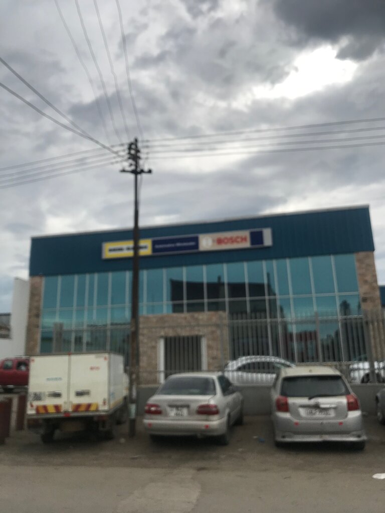 Otomobil yedek parçaları Bosch Service, Lusaka, foto