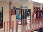 El Classic Clothing (Kulima Road No:742), ayakkabı mağazaları  Zambiya'dan