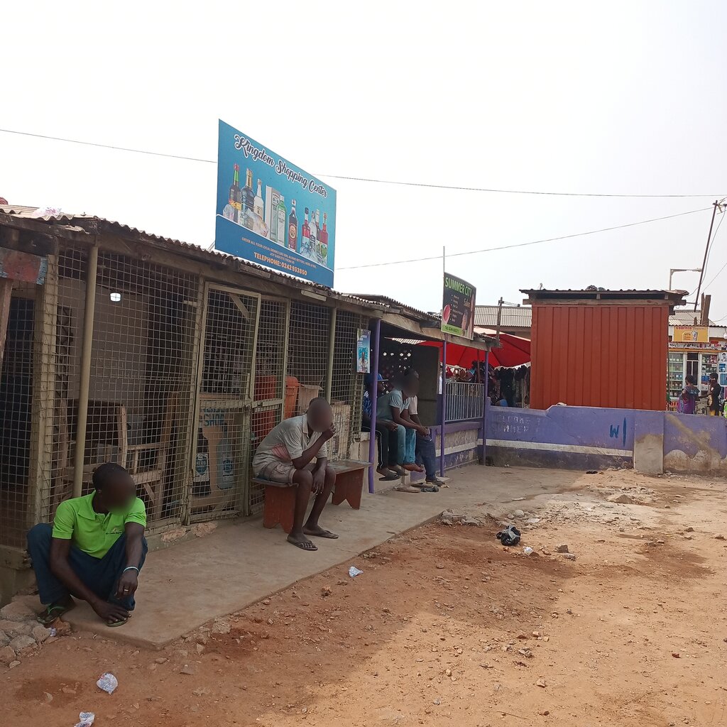 Alkollü içecekler Kingdom Shopping Centre, Dünya, foto