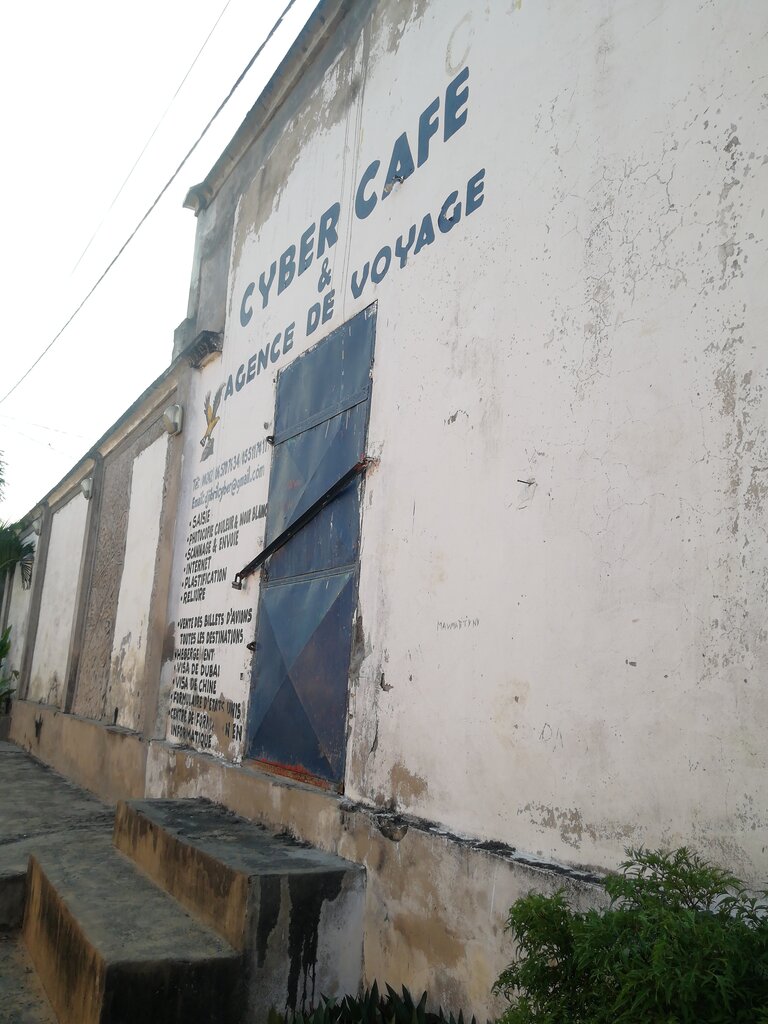 Eğitim merkezleri Design Academy And Agency, Brazzaville, foto