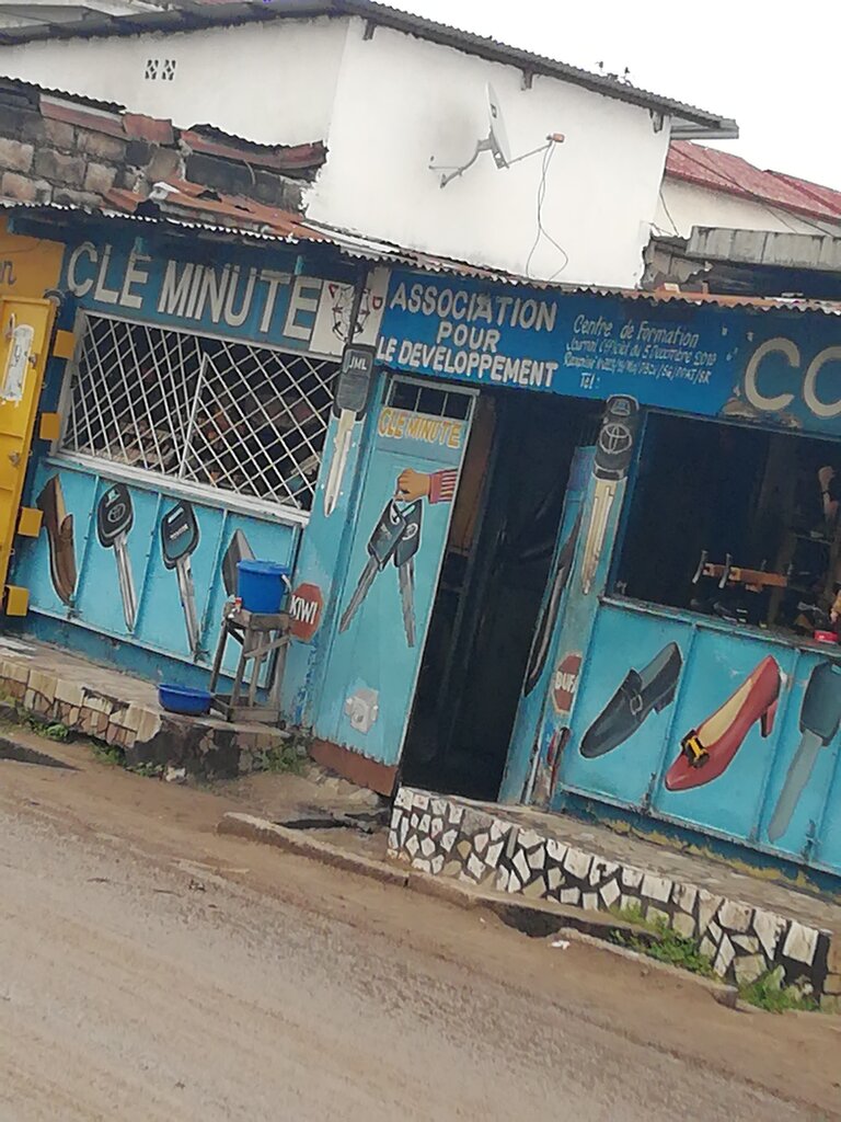 Araba anahtarları Lassociation Pour Le Développement, Brazzaville, foto