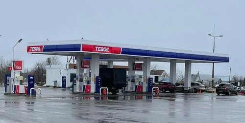 Benzin istasyonu Teboil, Vologodskaya oblastı, foto