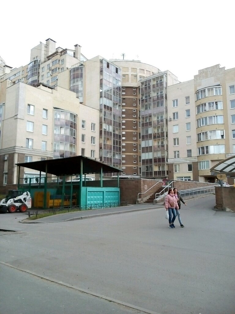Kasap, şarküteri Myaso svezheye, Saint‑Petersburg, foto