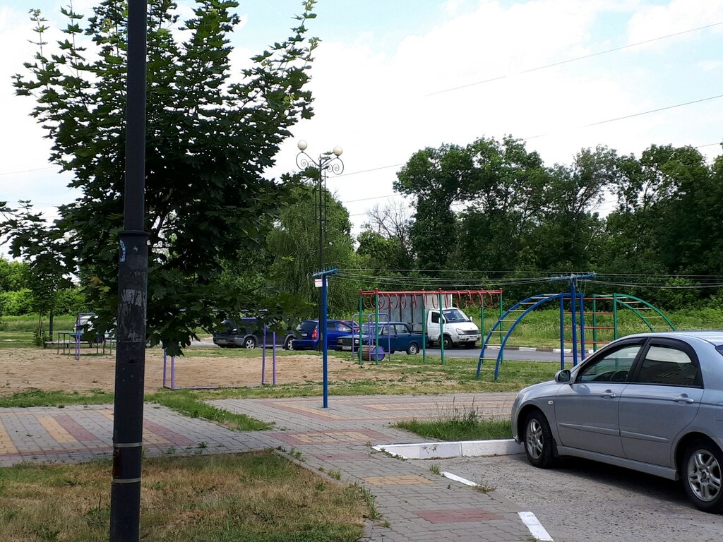 Spor alanı Sports ground, Belgorod, foto