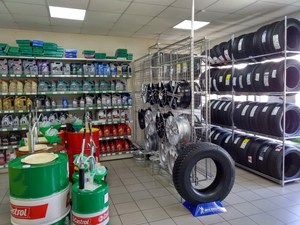 Jant ve lastikçiler Protektor-Avto, Krasnodar, foto