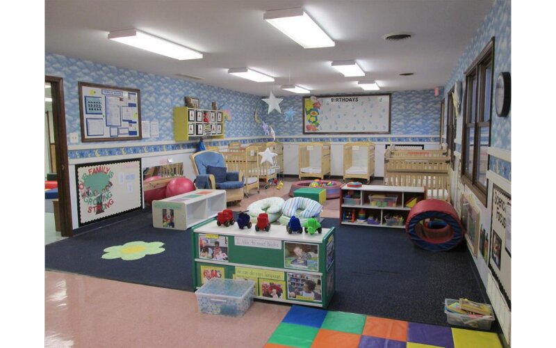 Ortaokul West 86th Street KinderCare, İndiana Eyaleti, foto