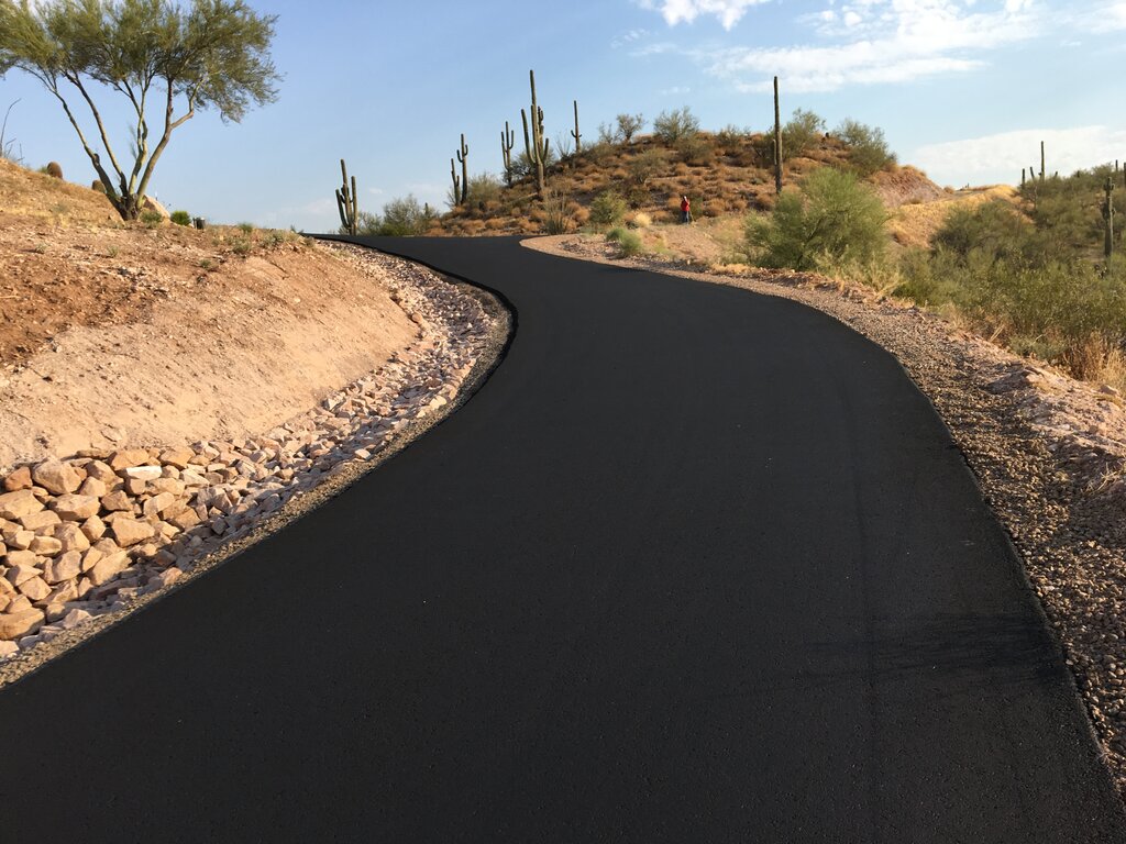 Yol ve asfalt ürünleri Calvary Paving & Grading LLC, Arizona Eyaleti, foto