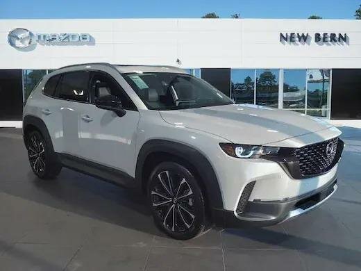 Otomobil satış galerileri Mazda of New Bern, Kuzey Carolina Eyaleti, foto