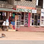 BF Empire (Bowl Street No:3, Ashale-Botwe), kuaförler  Gana'dan