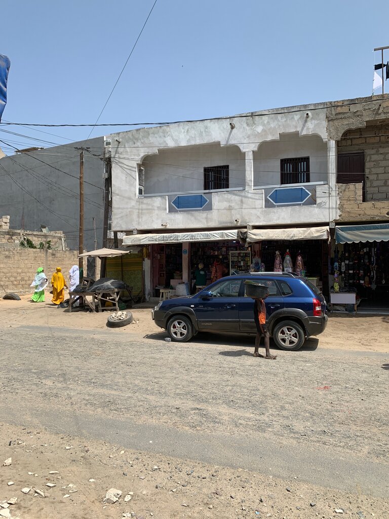 i̇nşaat firmaları Thié Airless Peinture Batiment, Dakar, foto