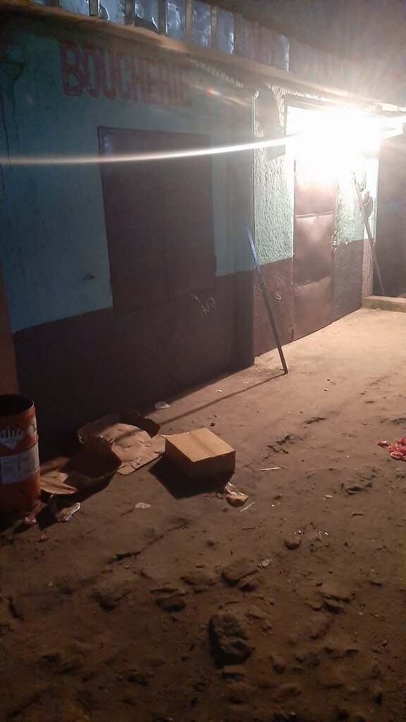 Kasap, şarküteri Boucherie Alimentaire, Brazzaville, foto