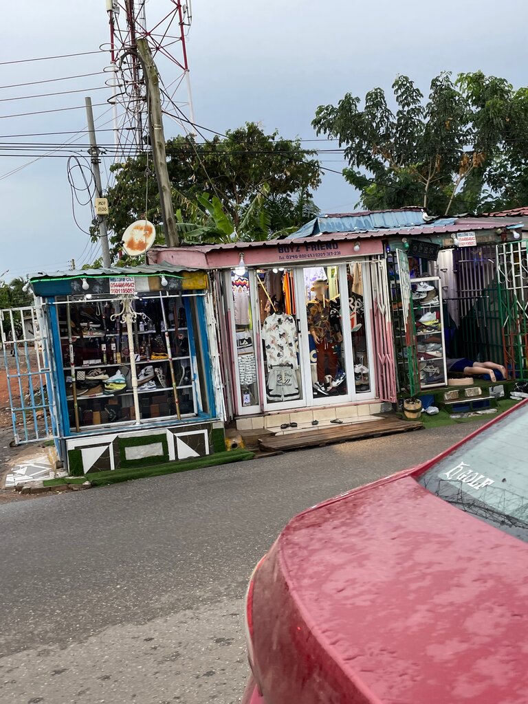 Moda evleri Boys friend, Dünya, foto