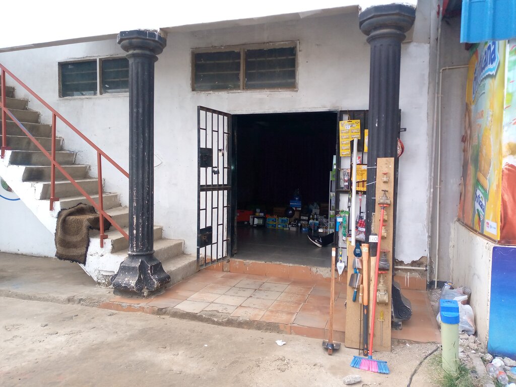 Mobilya mağazaları Bina Hardware, Lusaka, foto