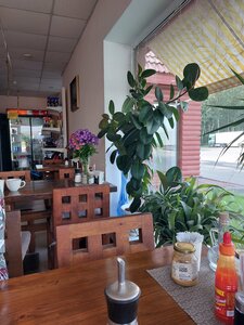 Кафе (Leningrad Region, Luzhskiy District, Skreblovskoye selskoye poseleniye), kafe