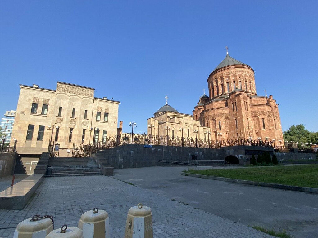 Kütüphaneler Библиотека им. Святого Григора Нарекаци, Moskova, foto