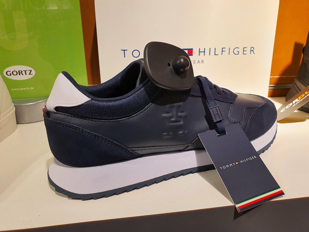 Giyim mağazası Tommy Hilfiger, Dresden, foto