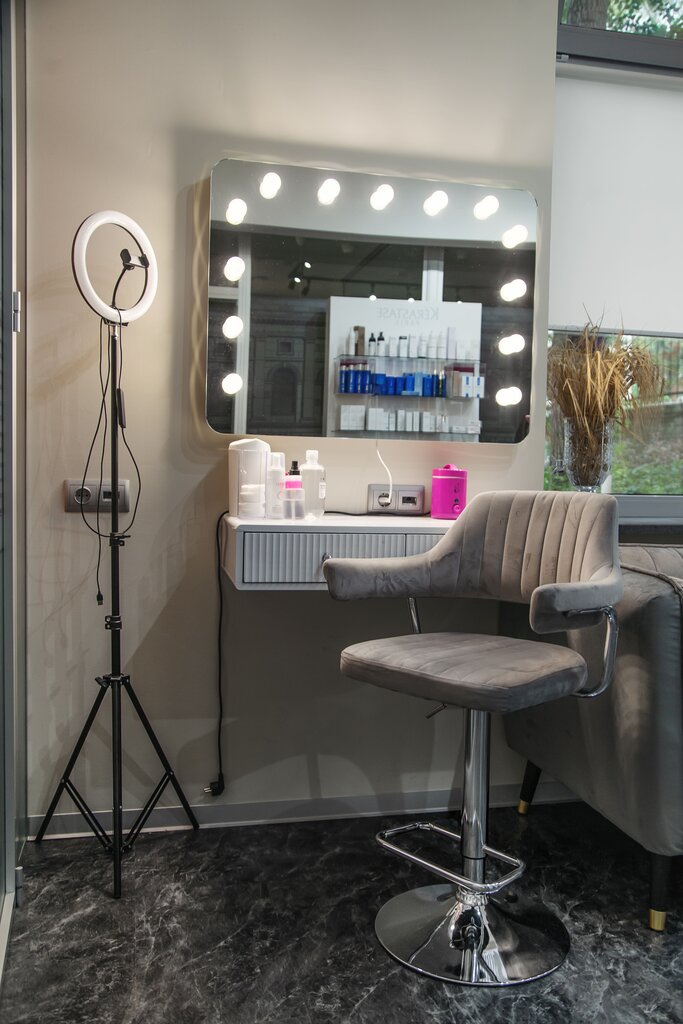 Kaş ve kirpik salonu Rii Brows, Moskova, foto