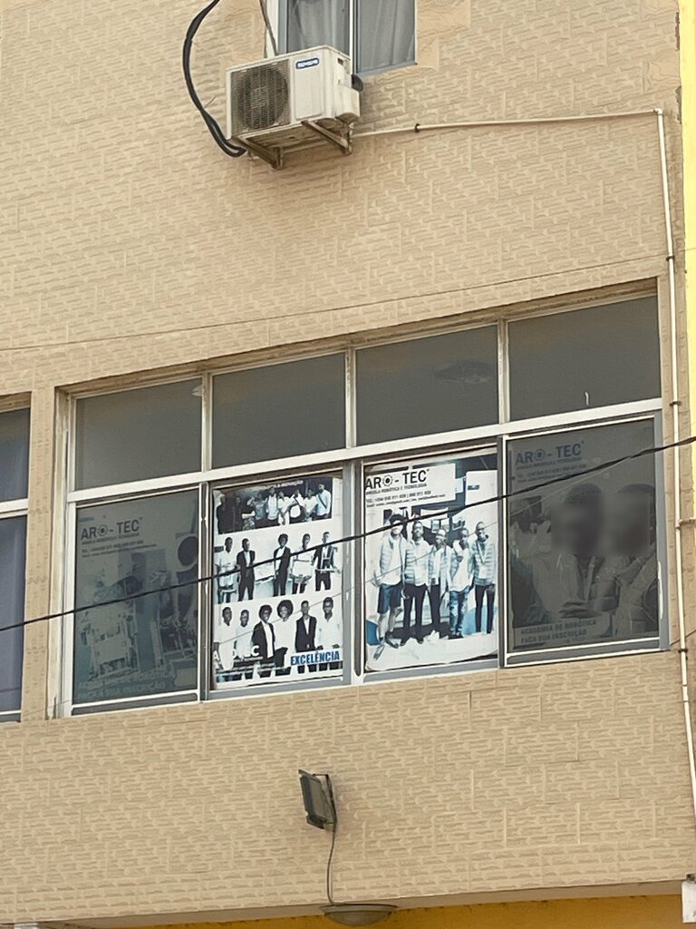 Sivil toplum kuruluşları Arotec, Loanda, foto