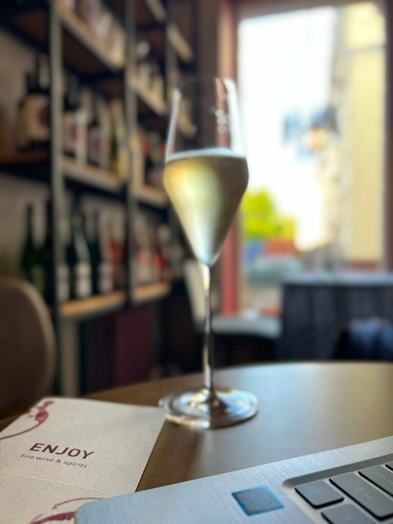 Bar Enjoy fine wine & spirits, Kaliningrad, foto