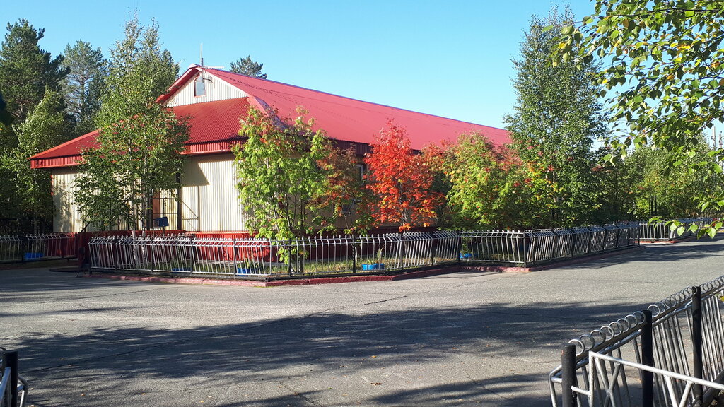 Petrol ürünleri üreticileri ЦДНГ 6 Ватьёгансеого месторождения, Hantı‑Mansi Özerk Okrugu, foto