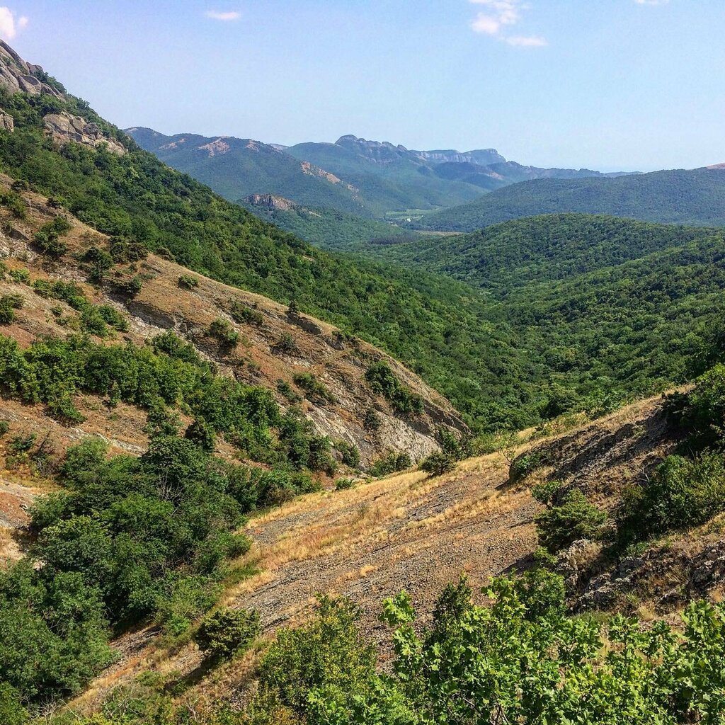 Dağ zirvesi Гора Чиплах-Кая, Kırım Cumhuriyeti, foto