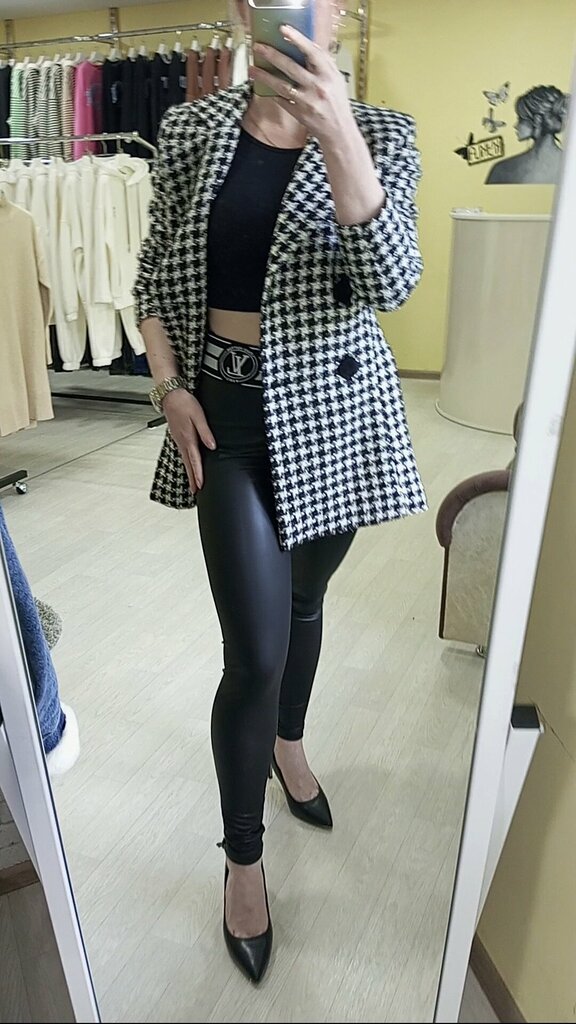 Giyim mağazası Кукlа, Kolçugino, foto