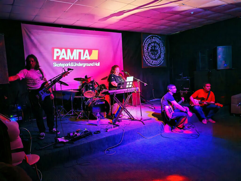 Kaykay parkı Рампа underground hall, Kamensk‑Uralski, foto