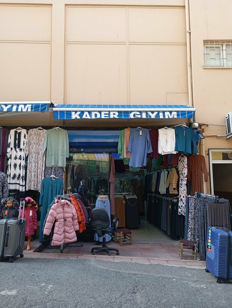 Giyim mağazası Kader Giyim, İstanbul, foto