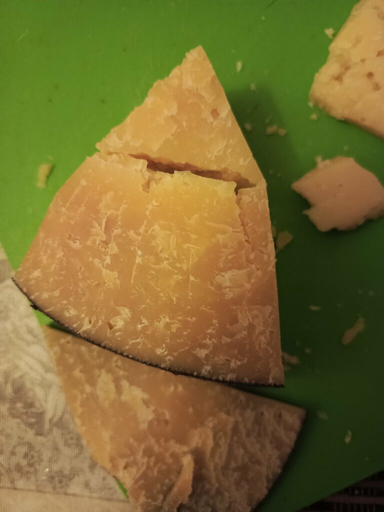 Market Сыр да масло, Aleksandrov, foto