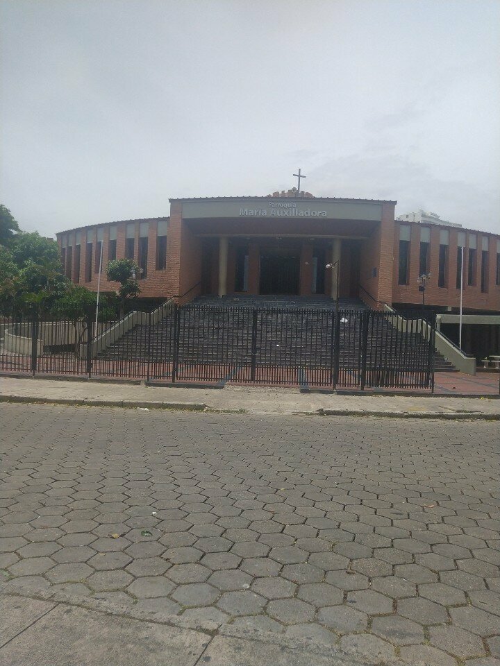 Katolik kiliseleri Mary Help of Christians Parish, Santa‑Krus, foto