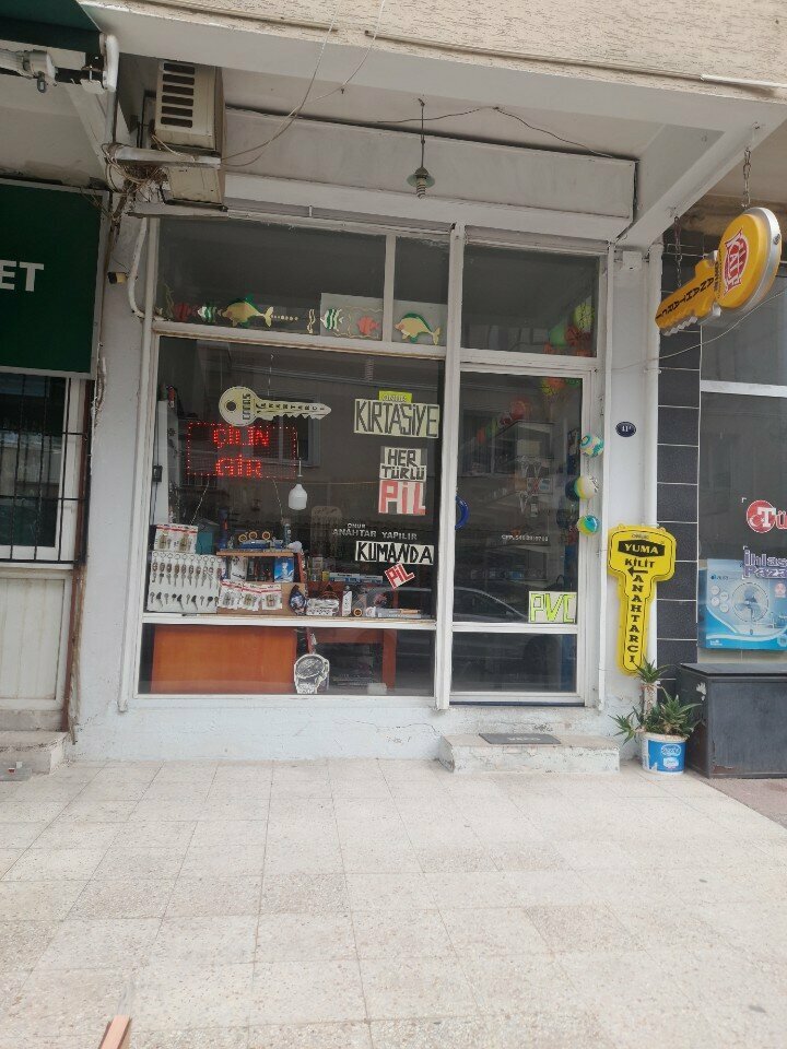Anahtarların imalatı ve onarımı Onur Anahtar, İzmir, foto
