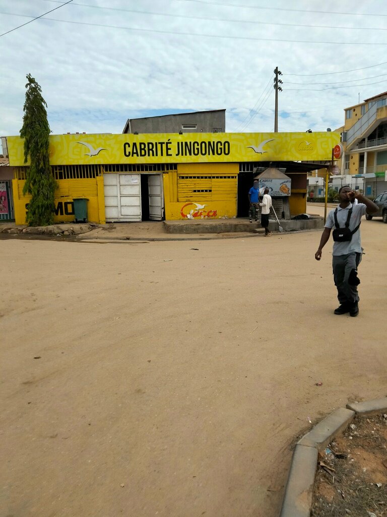 Uzman hizmetleri Cantinho do Jingongo, Loanda, foto