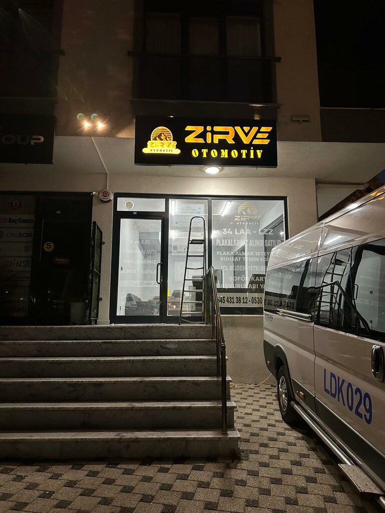 Otomobil satış galerileri Zirve Otomotiv Plaka Alım Satım, İstanbul, foto