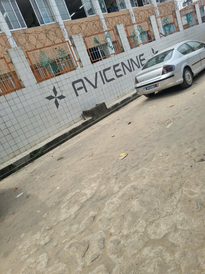 Ortaokul Groupe Scolaire Avicenne, Abican, foto