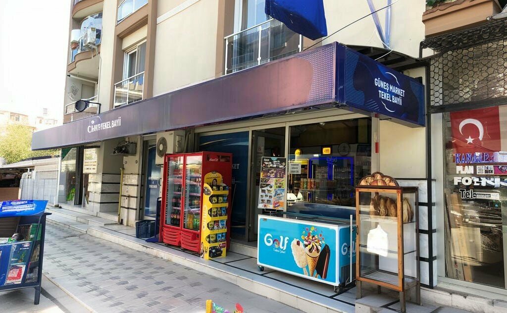 Alkollü içecekler Güneş Market ve Tekel, İzmir, foto