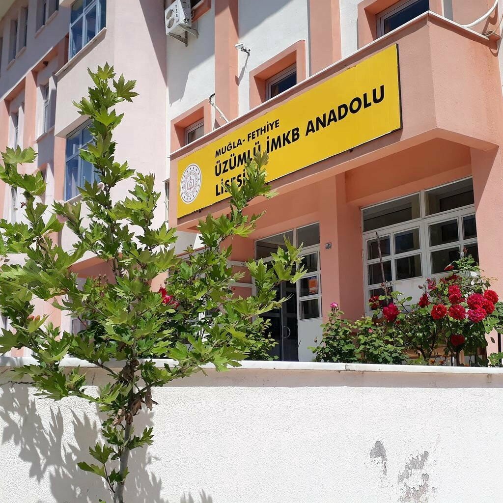 Lise Fethiye Üzümlü İmkb Anadolu Lisesi, Fethiye, foto