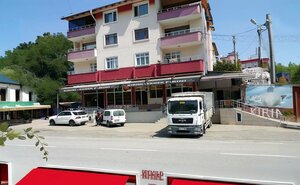 Kırımlı Ekmek Fırını (Ordu - Giresun Yolu), ekmek fırını  Piraziz'den