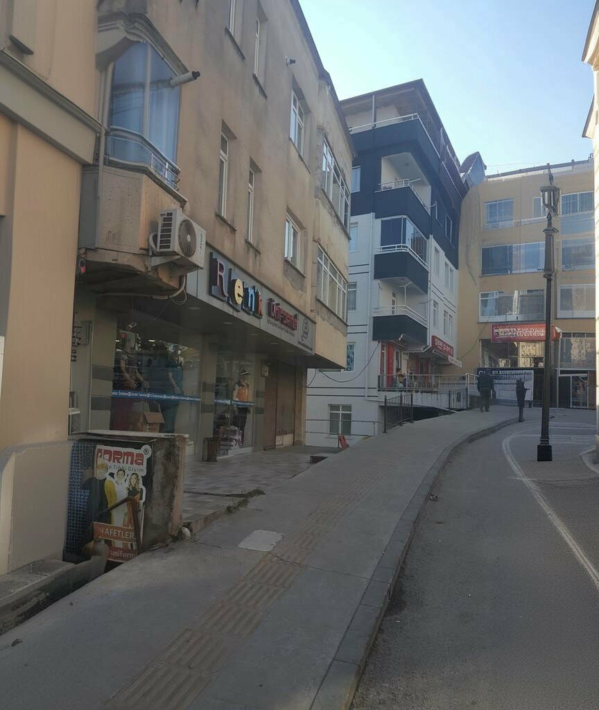 Giyim mağazası Renk Üniforma, Altınordu, foto