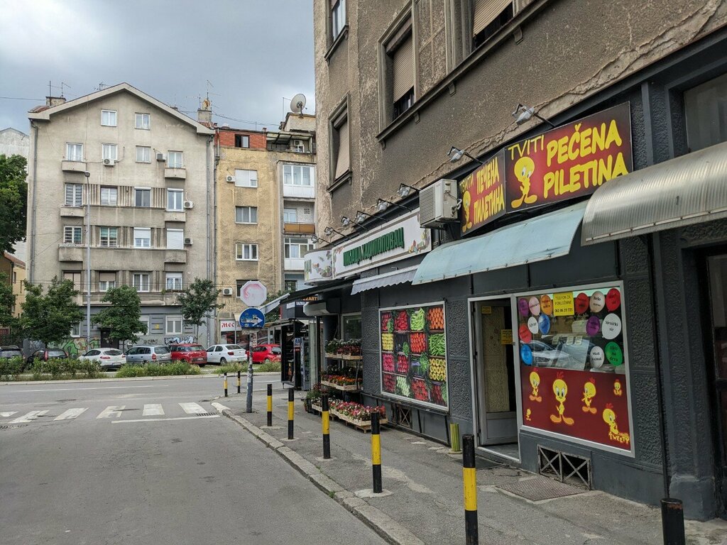 Kasap, şarküteri Tviti - Pečena Piletina, Belgrad, foto
