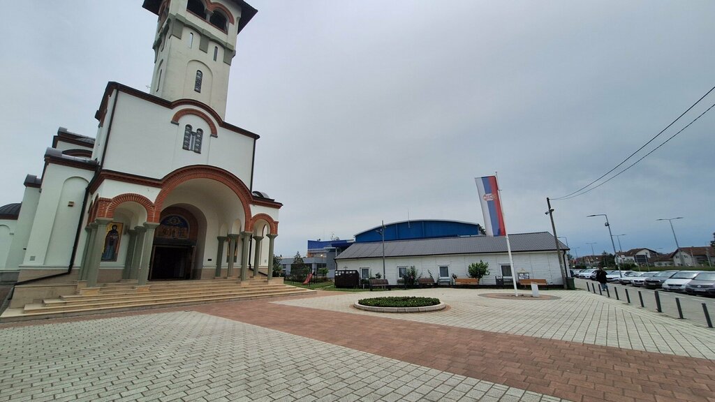 Ortodoks kiliseleri Hram Vaznesenja Gospodnjeg, Novi Sad, foto