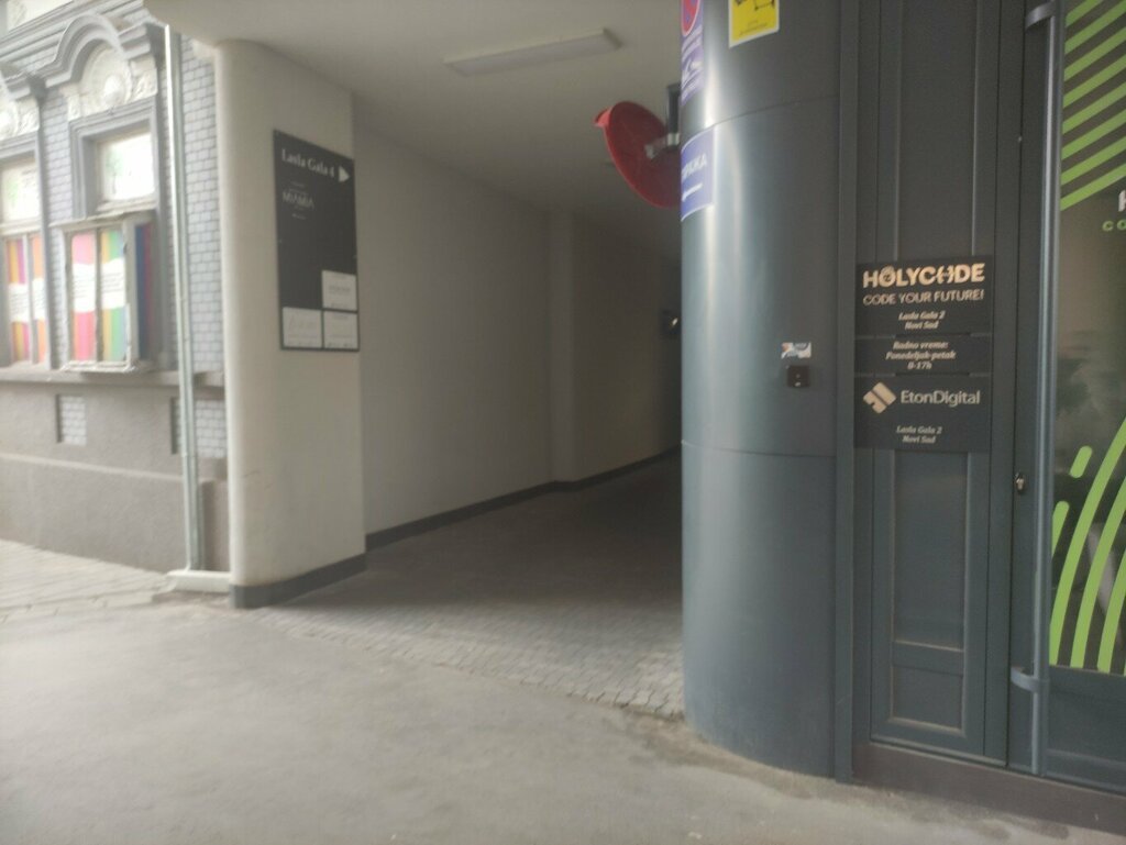 Terziler Miamia, Novi Sad, foto