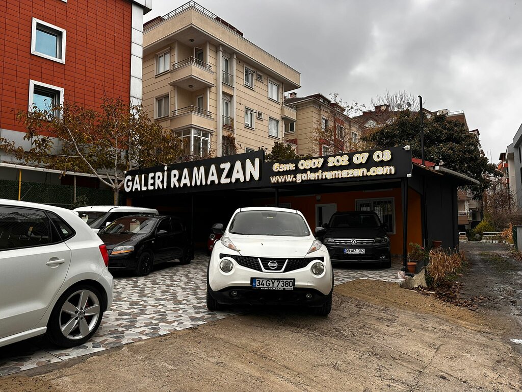 Otomobil satış galerileri Galeri Ramazan, İstanbul, foto