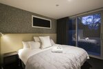 15 Melbourne (Melbourne Street No:7, Queenstown), daireler  Queenstown'dan