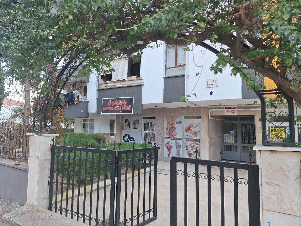 Kuaförler Özgem Bayan Kuaför Salonu, Antalya, foto