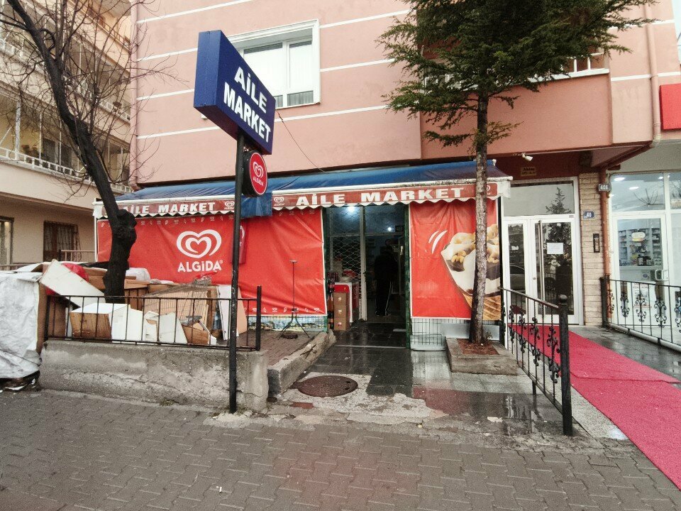 Mini-market Aile Market, Ankara, foto